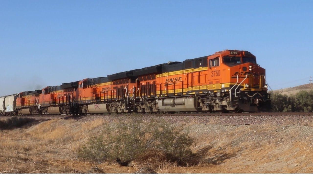 Compilation of BNSF Videos 65 bnsfrailway bnsfrailroad bnsf - YouTube