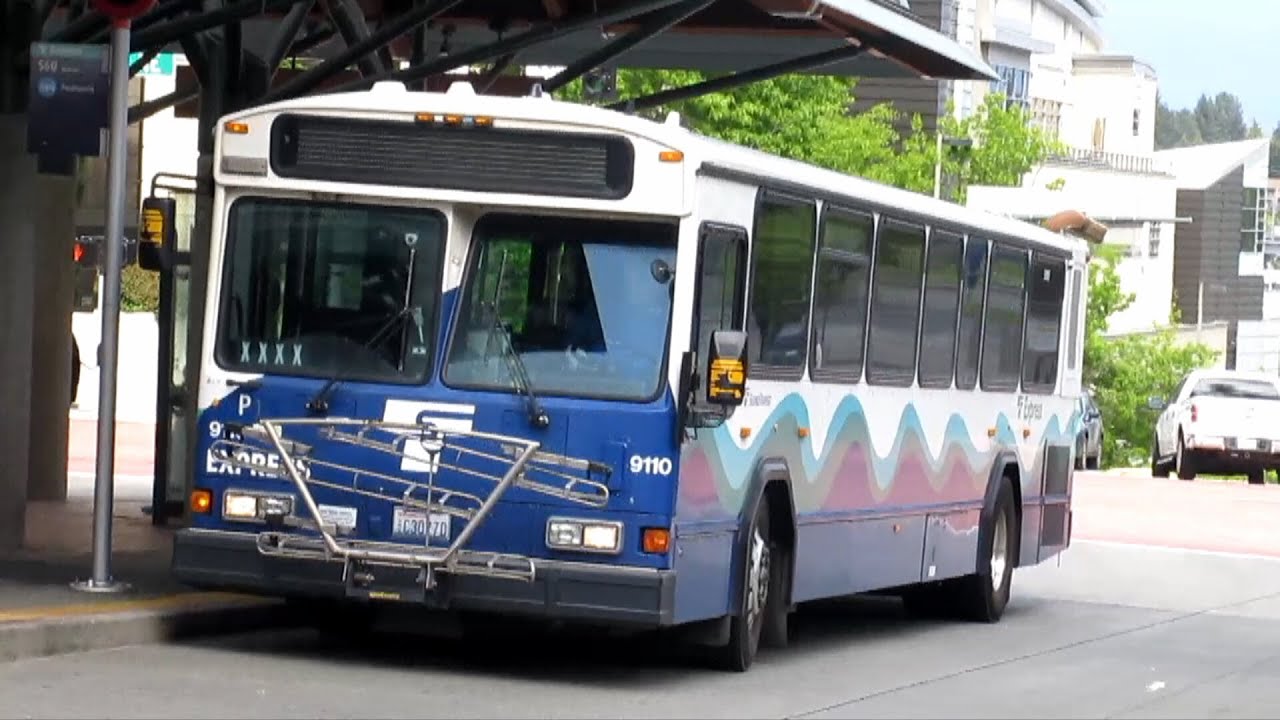 Sound Transit 2008 Gillig Phantom 40' - 9110 - YouTube
