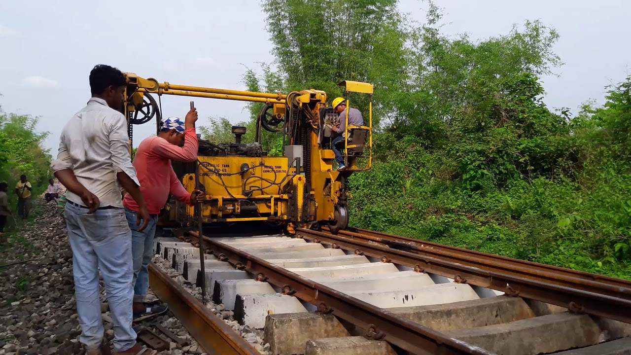 Semiautomatic track laying by SQRS machine! - YouTube
