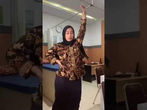 Outfit Jilbab Keren Buat Ke Kantor #ootd #hijab #fashion