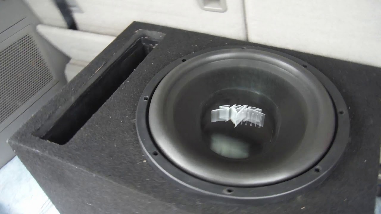 Skar Audio iX-12 with Alpine MRV M-500 Moving Wow Skar Surprises me ...