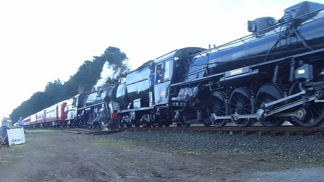 Ja1250 & Ja1271 arriving at Glenbrook - HD - YouTube