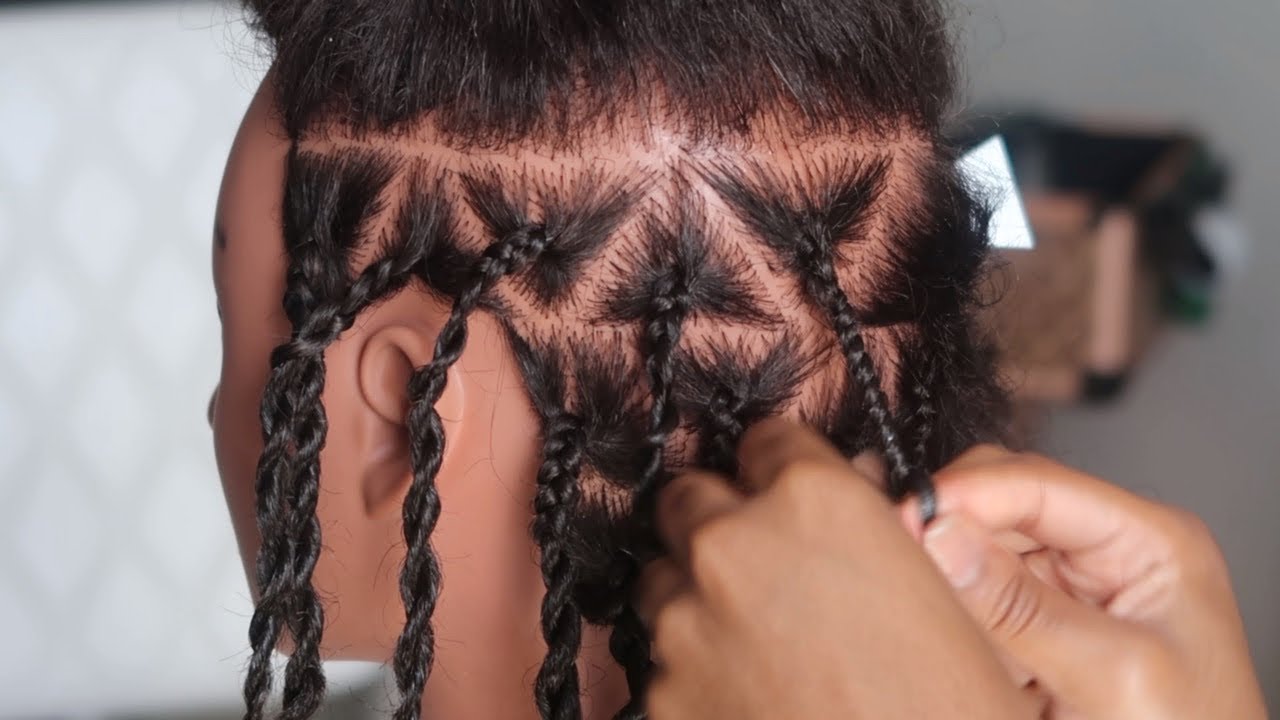 WATCH THIS! Mini Twists with Triangle Parts Tutorial 😍💆🏾‍♀️ - YouTube