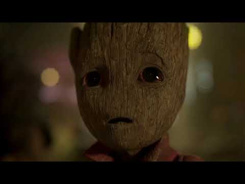 (Galaksinin koruyucuları 2) Bebek Groot yüzgeç modelini arıyor.