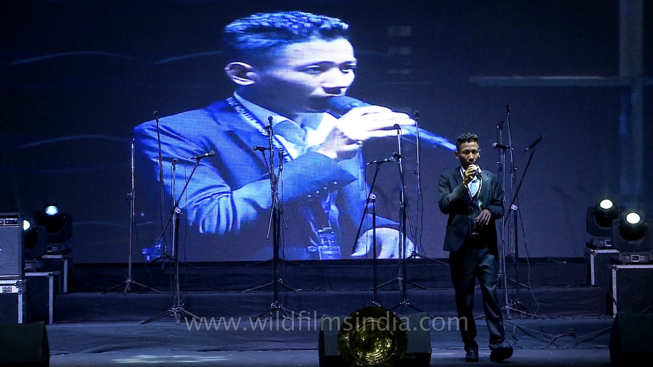 Jajai Singsit sings 'Take My hand' at North East India Choral ...