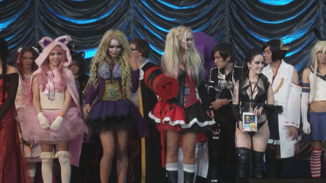AVCon 2015 Cosplay Parade with Eve Beauregard - YouTube
