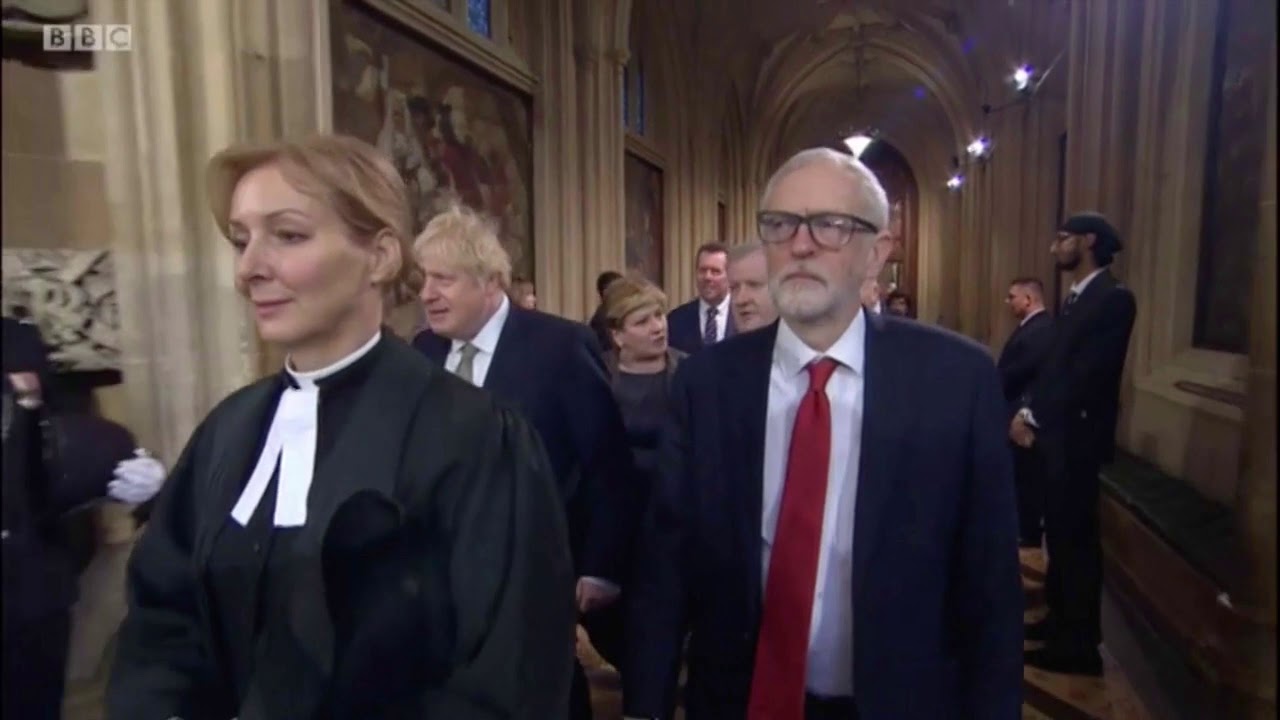 Black Rod. Opening of parliament - YouTube