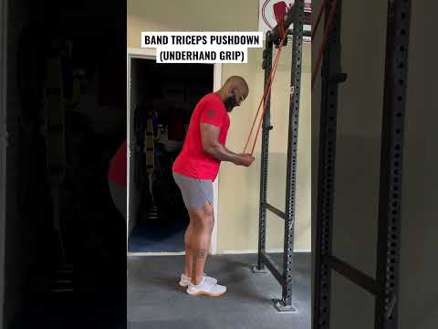 BAND TRICEPS PUSHDOWN (UNDERHAND GRIP) - YouTube