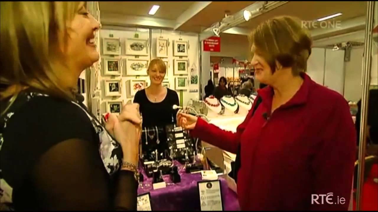 Tracy Gilbert Designs on telly : ) - YouTube