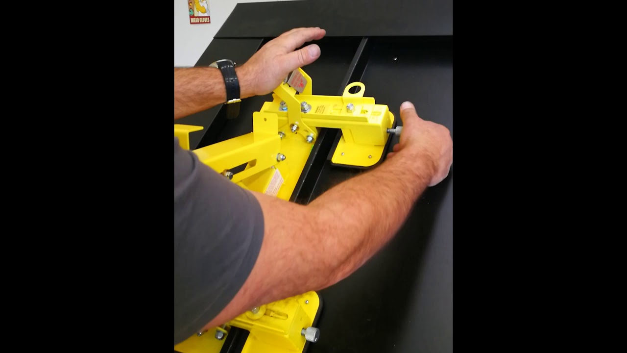 STANDING SEAM METAL ROOFING BRACKETS