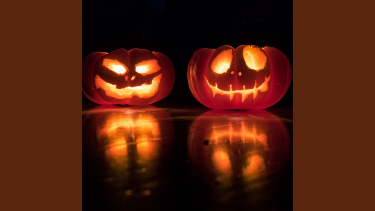 Triki Triki Halloween - YouTube