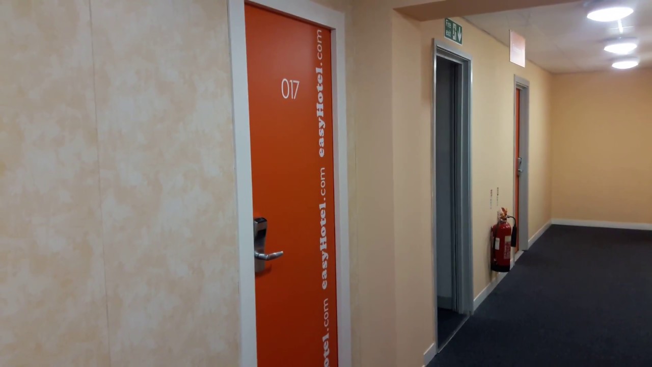Inside the easyHotel London Luton - YouTube