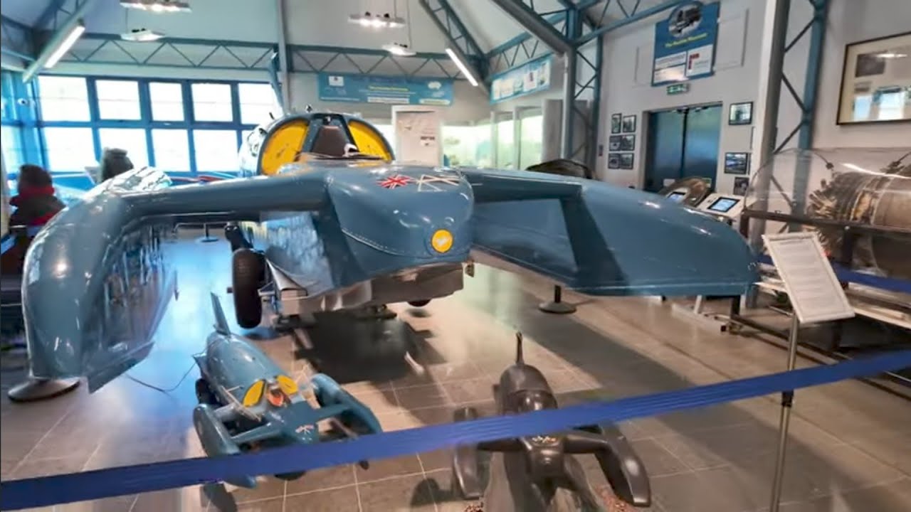 Tragic accident. Bluebird K7 - YouTube