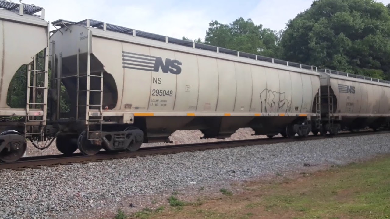 NS 51R with NS 9487 D9-40CW NS 9248 D9-40CW and NS 7683 ES40DC - YouTube