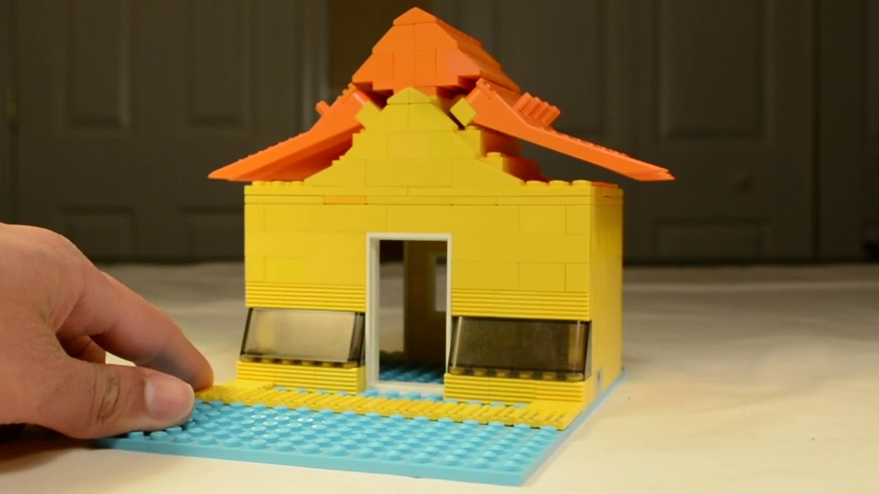 Lego Beach Candy Shop MOC (Day 2) - YouTube