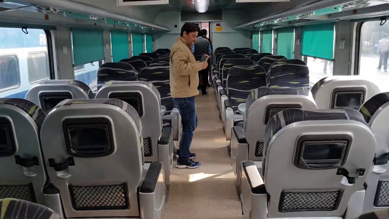 Indian Railways : Inside Gatiman, Rajdhani & Shatabdi's elite ultra ...