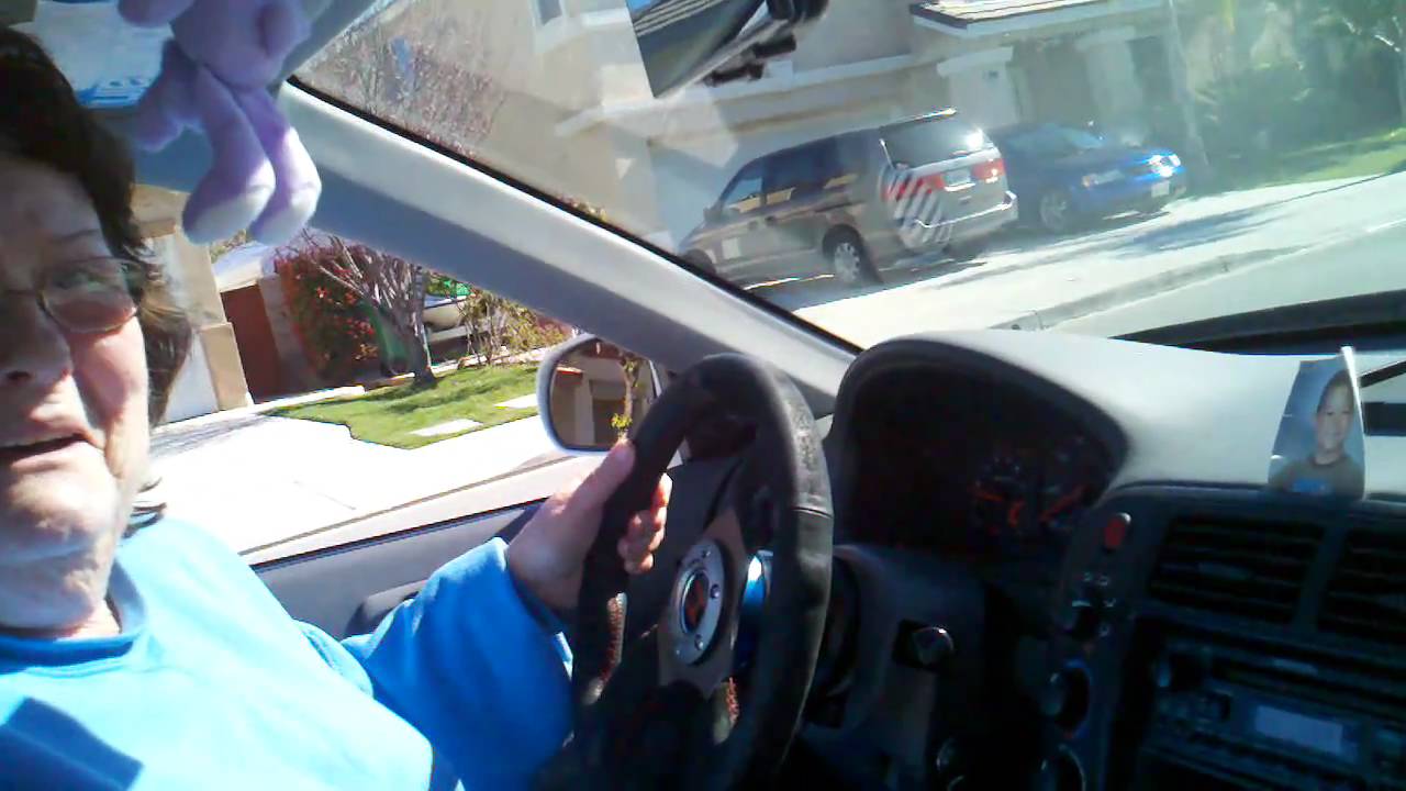 Street racing grandma - YouTube