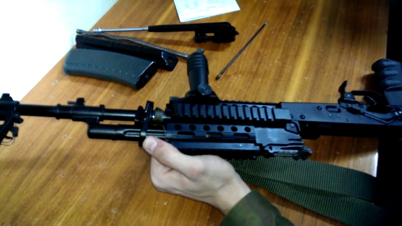 5,56mm kbs Beryl-C. Budowa i zasada działania. cz1 - YouTube