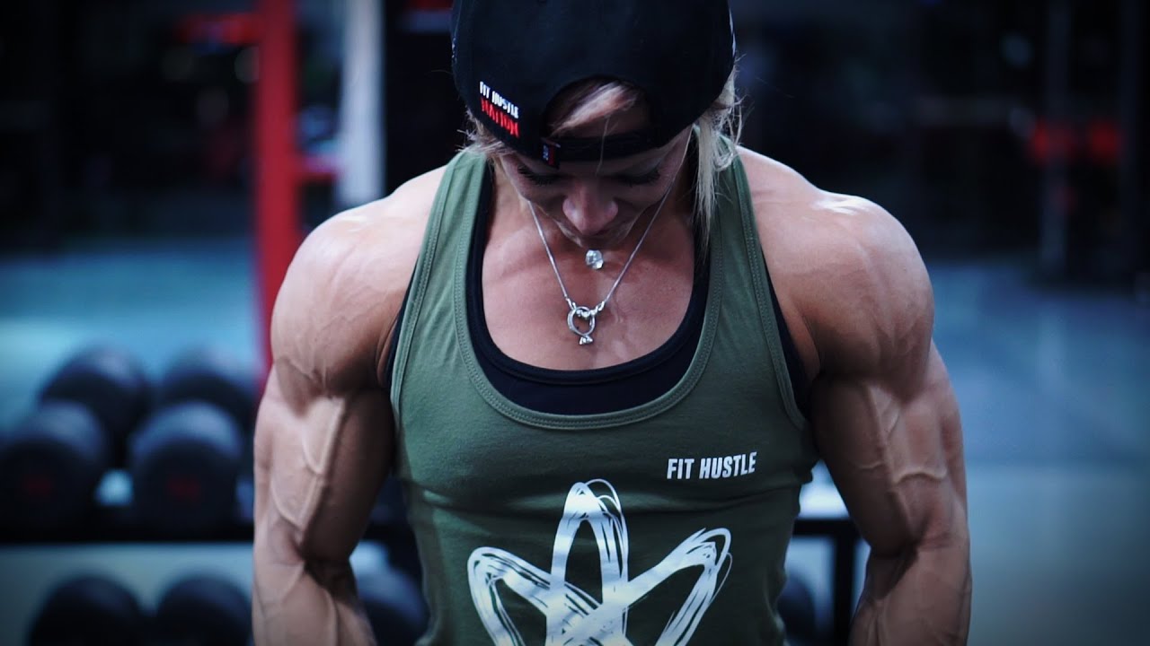 Dani Reardon - Road to the O 2.0 - Training Shoulders - 2 Weeks Out ...