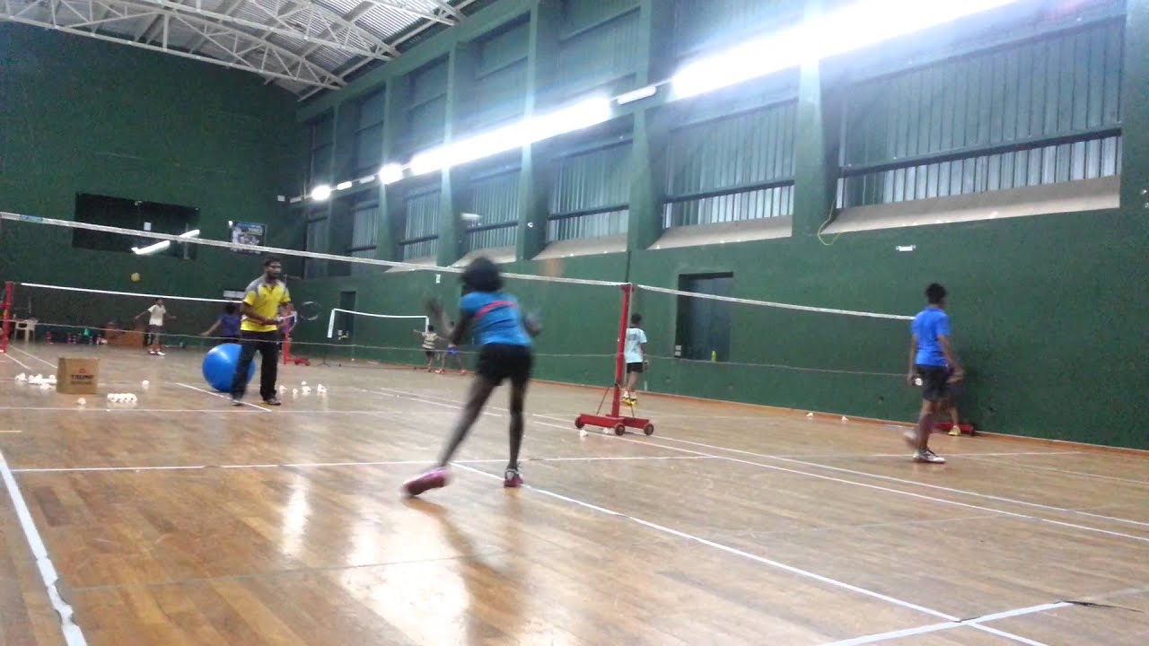 Attacking multi shuttle - YouTube