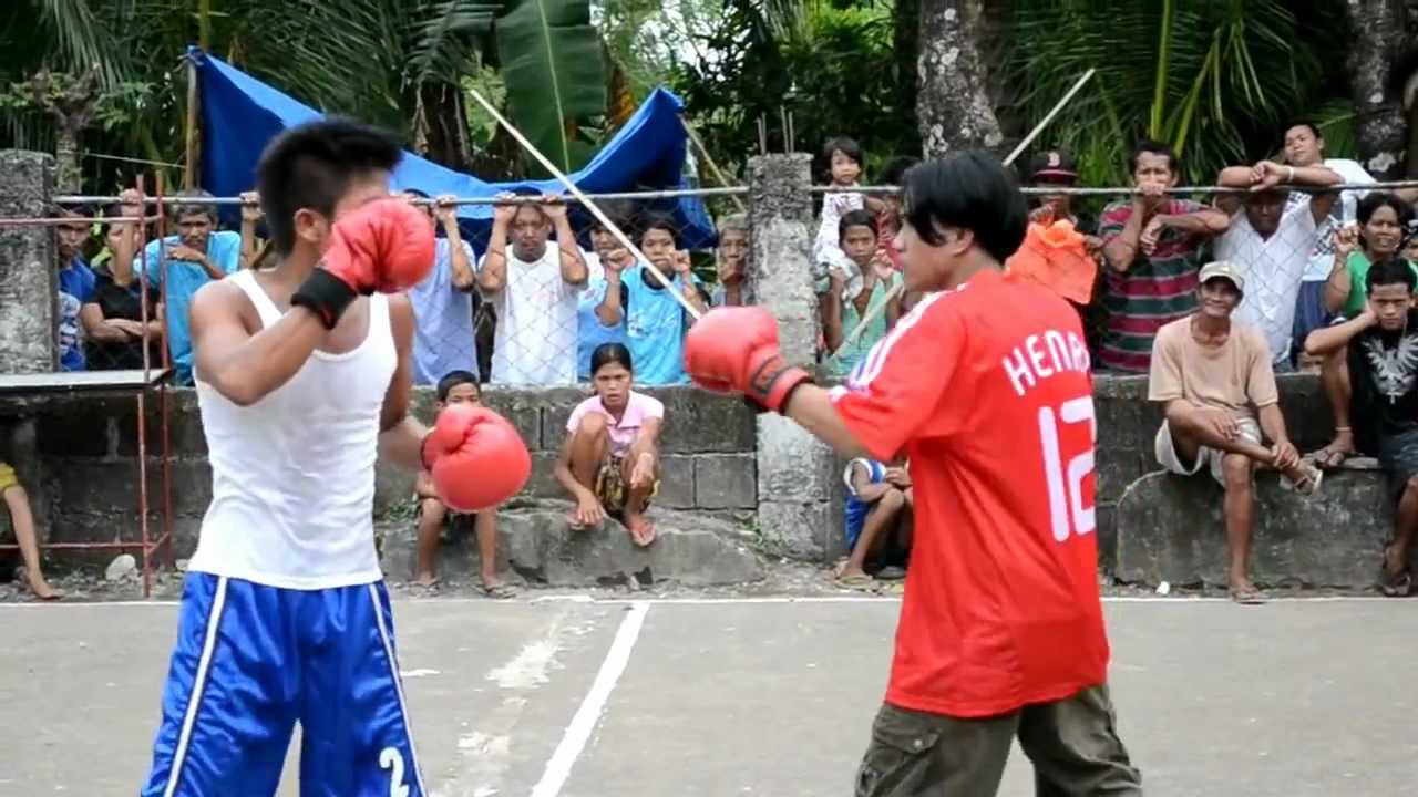 boxing in brgy. aguila sebaste antique(brgy.fiesta may 23-24- 2011 ...