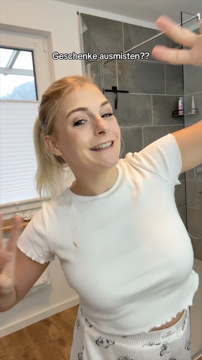 Sollte man Geschenke ausmisten? 😱 - YouTube