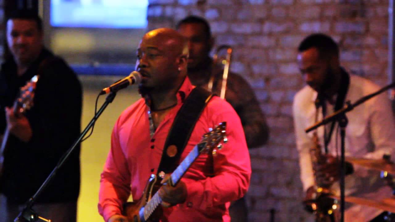 The Terence Young Experience - Feeling Single LIVE - YouTube