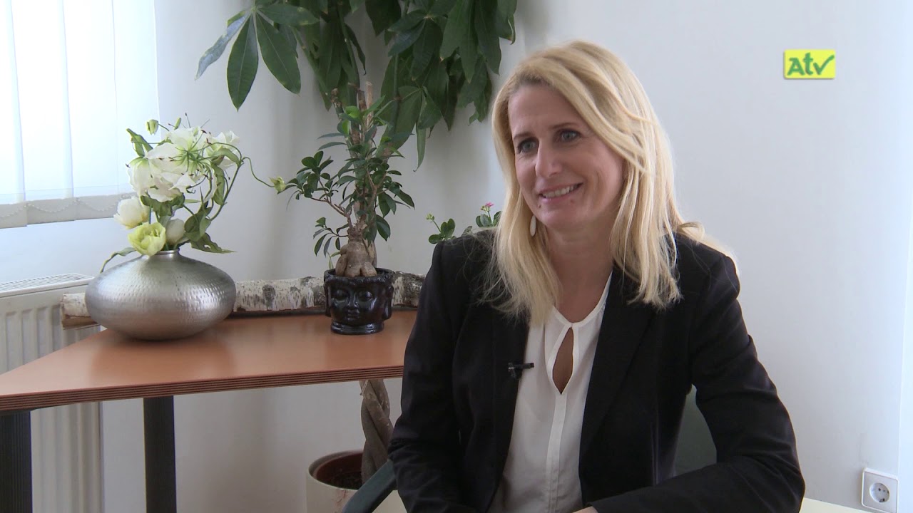 Interview der Woche: BR Ing. Isabella Kaltenegger - YouTube
