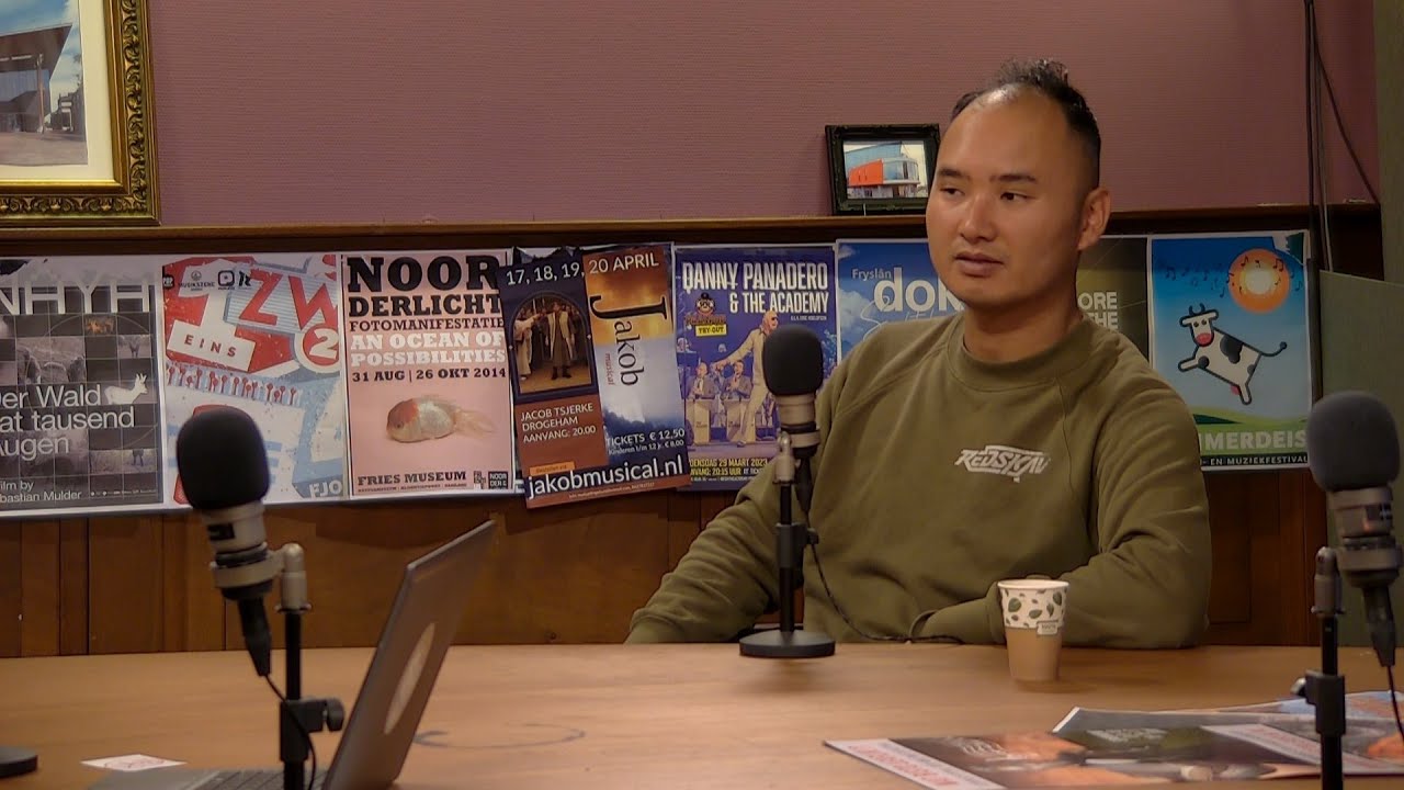 1 op 1 mei Kuò Weh Ho (rapper Kuò) yn Noardewyn @OmropFryslan - YouTube