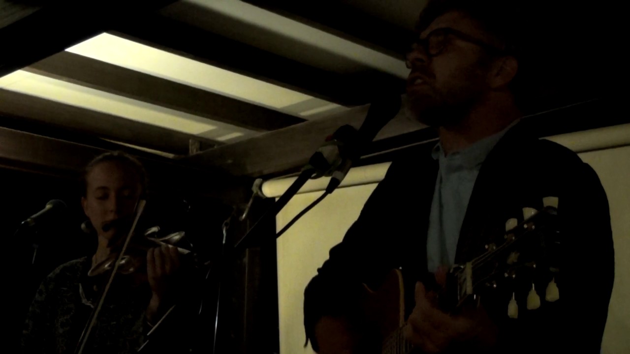 Kreg Viesselman (ft. Alice Marini) - CRAZY HORSE - YouTube