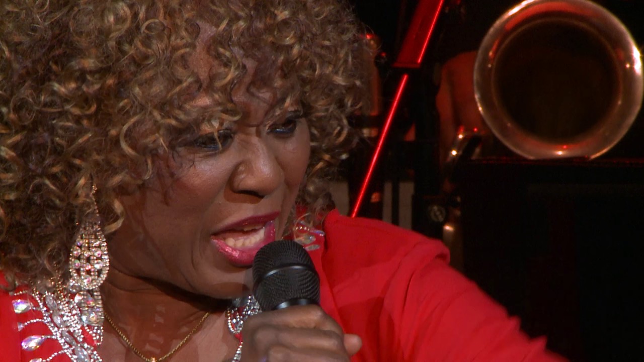 Simply The Best - Thilo Wolf Big Band feat. Joan Faulkner - YouTube