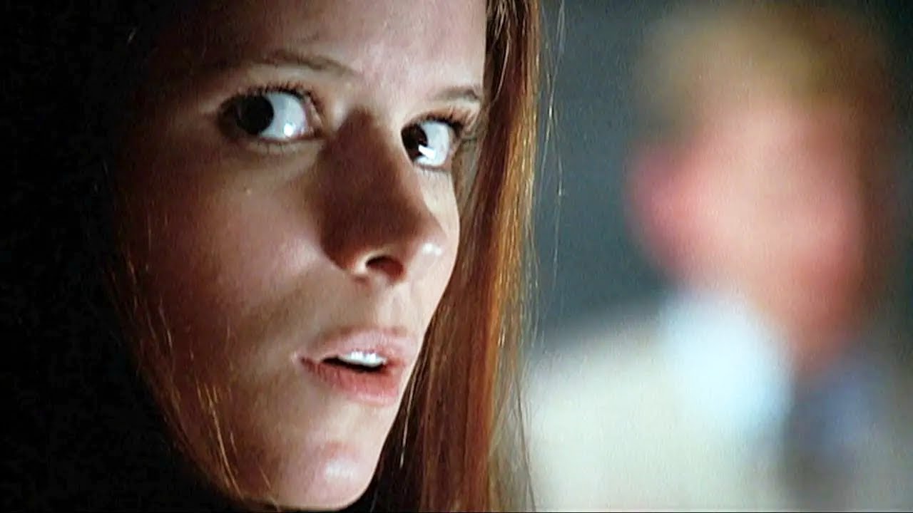 Urban Legends: Bloody Mary (2005)