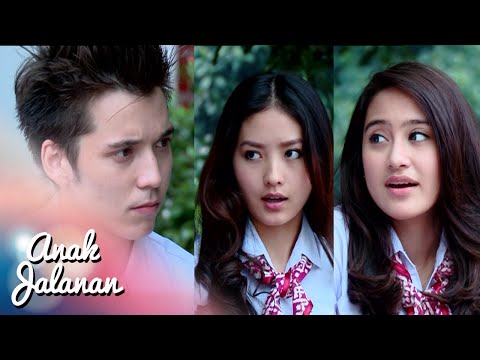 Boy lagi berduaan sama Reva tiba tiba di datengin Angel [Anak Jalanan] [29 Nov 2015]