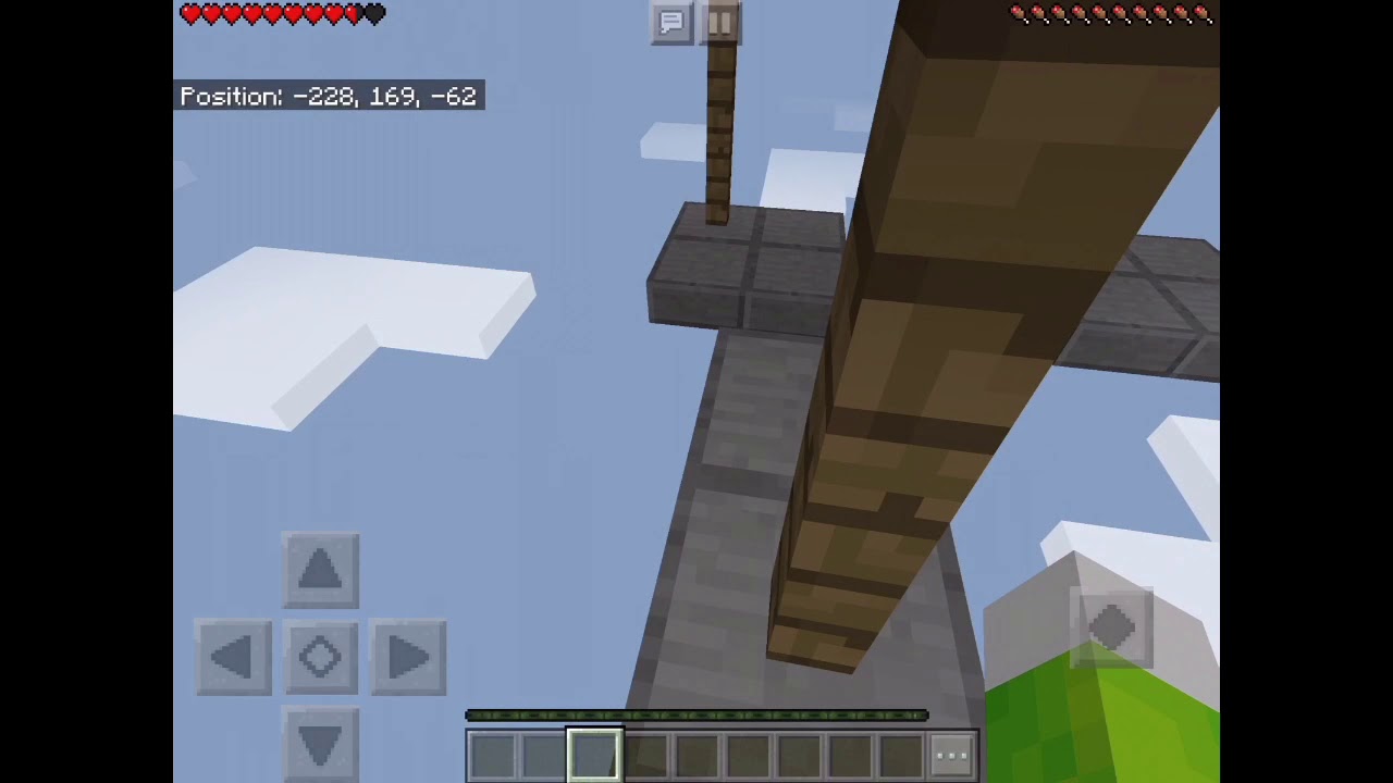 Trumps parkour wall in minecraft - YouTube