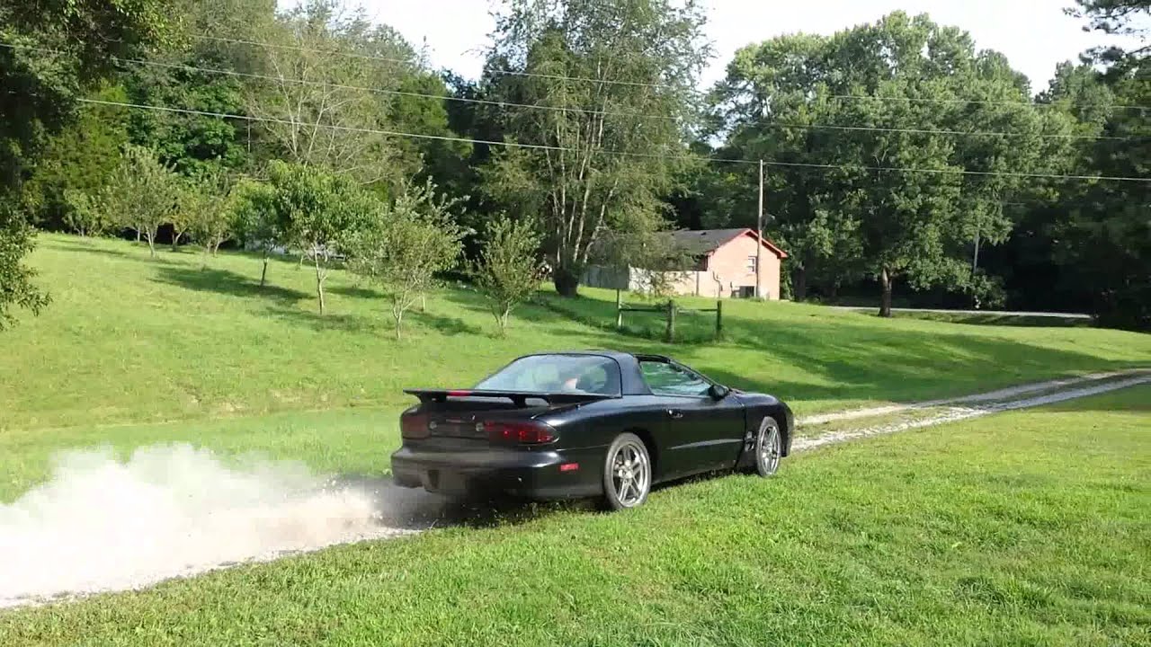 MUD BURNOUT TWO - YouTube