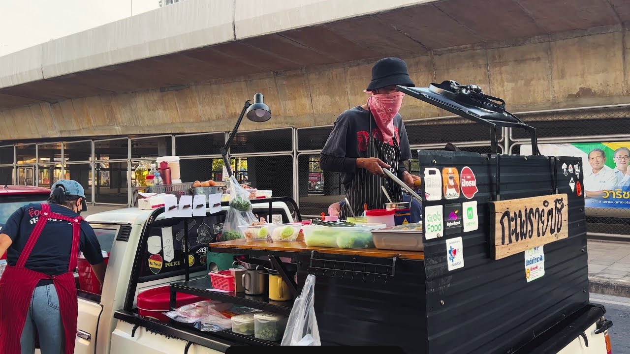 Best Food Truck Cooking on The Road - YouTube