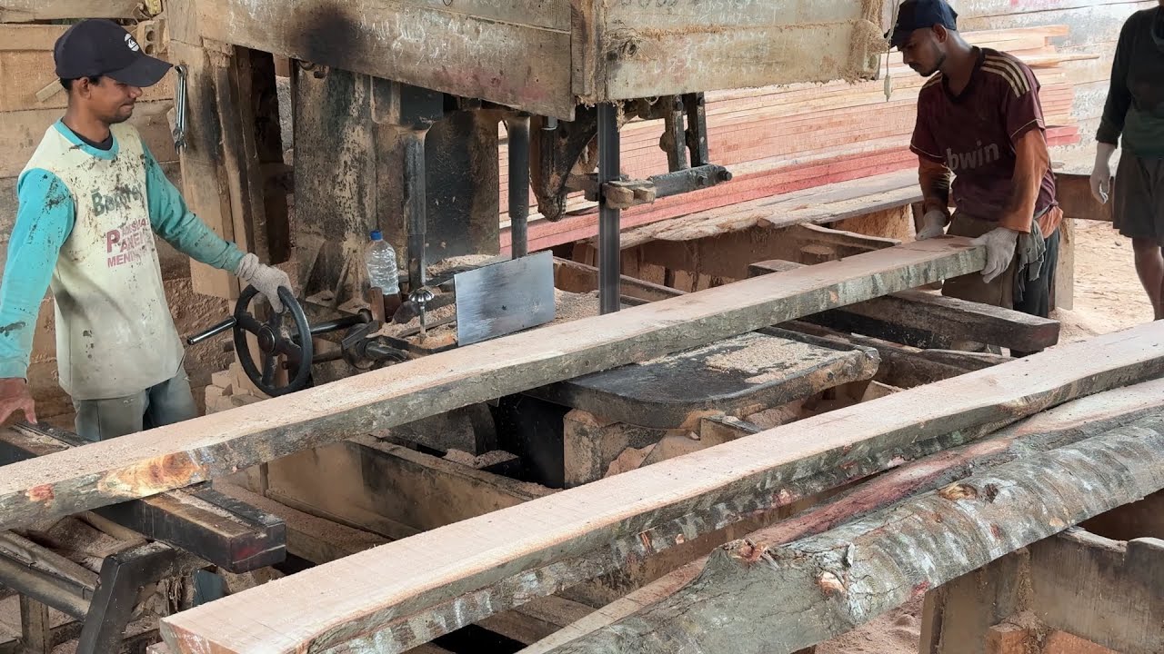 Complete Guide to Sawing Wood 5x5 Using Sawmill Machine - YouTube