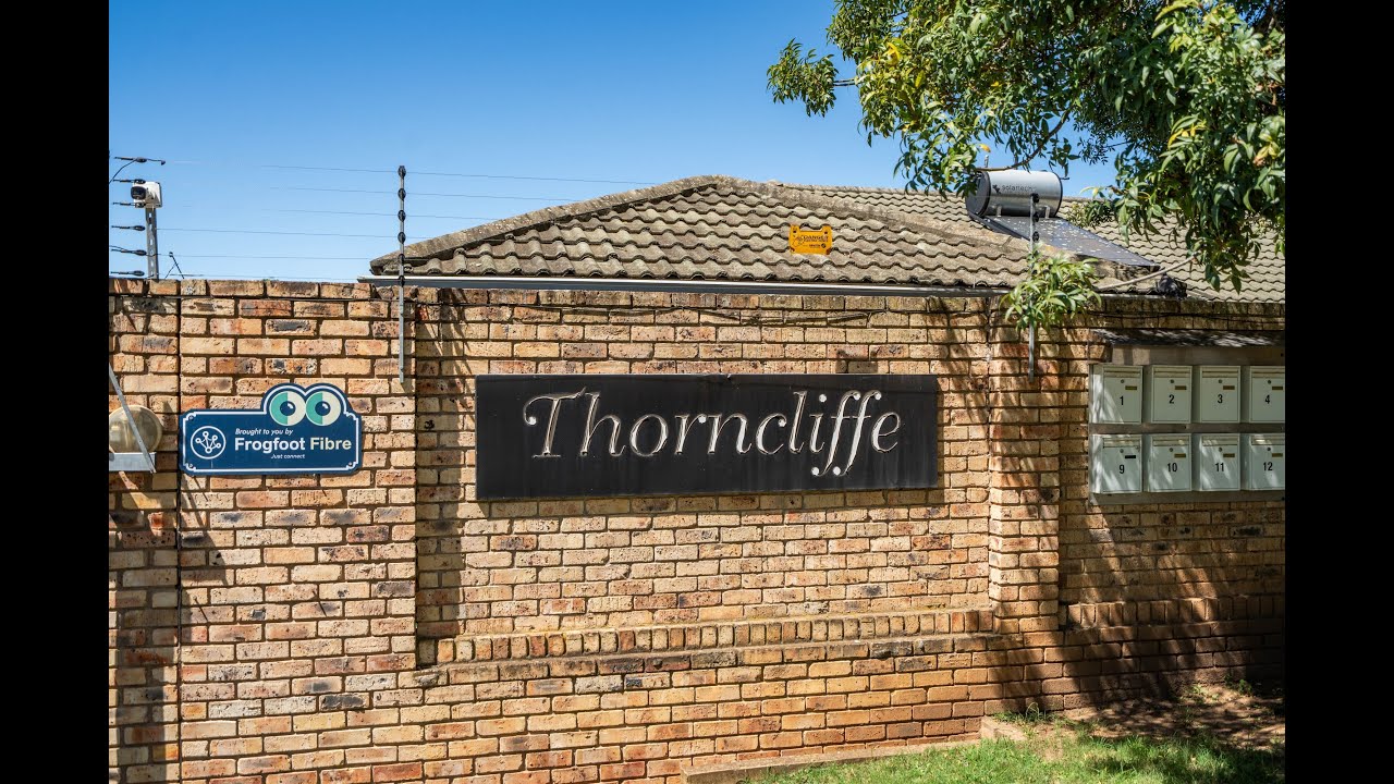 3 bedroom townhouse for sale in Fort England (Grahamstown (Makhanda ...