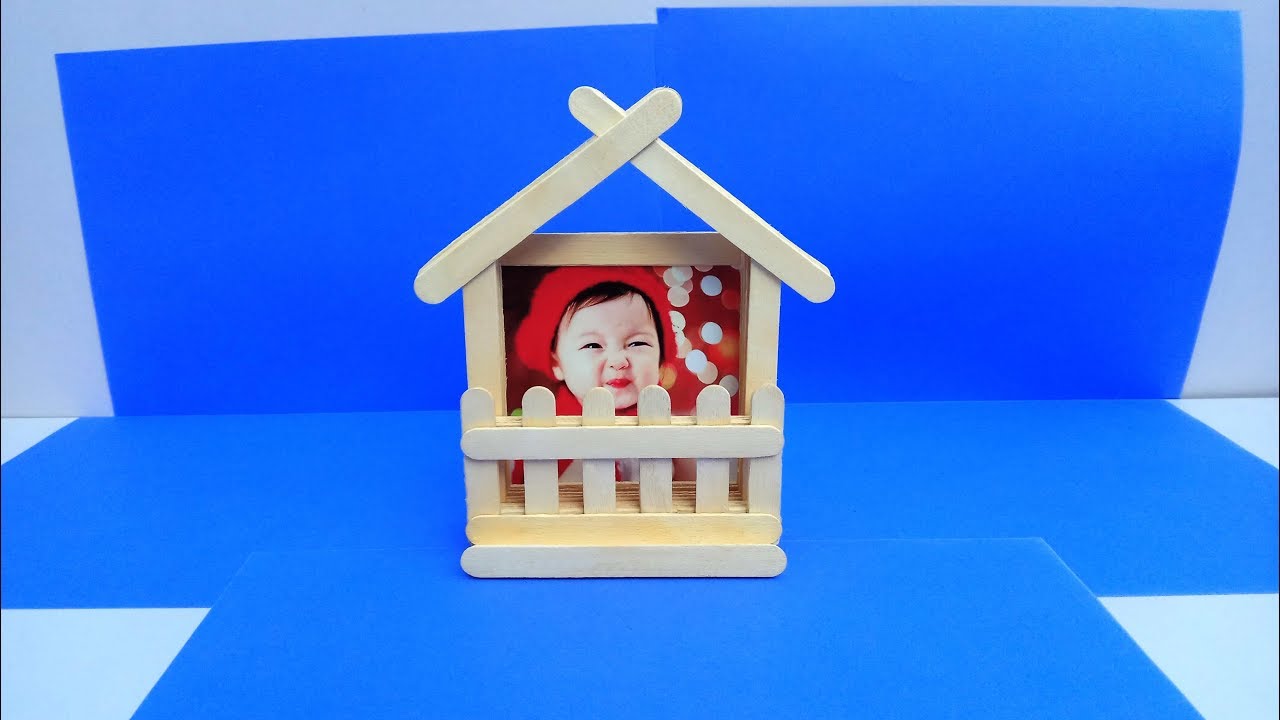 Easy Photo Frame with Popsicle | Ice cream sticks room decor craft ...