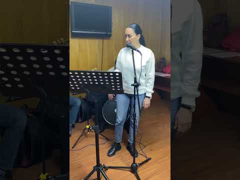 Zeynep CİHAN & Ey sevdiğim benden ayrı gezersen