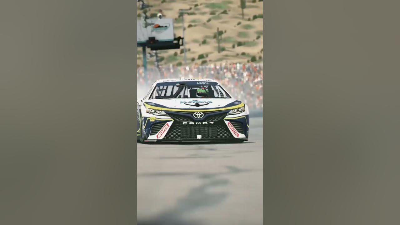 iRacing Oval Carnage #shorts #simracing #iracing - YouTube