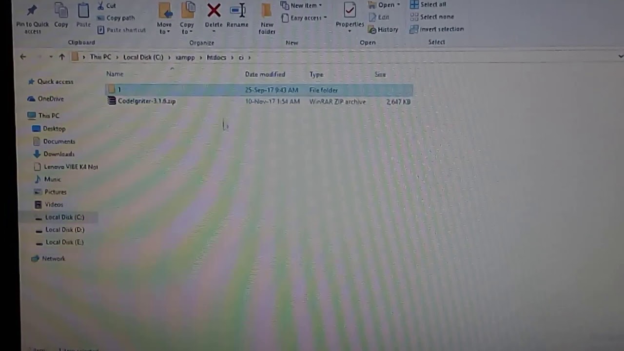 Hello world in codeigniter - YouTube