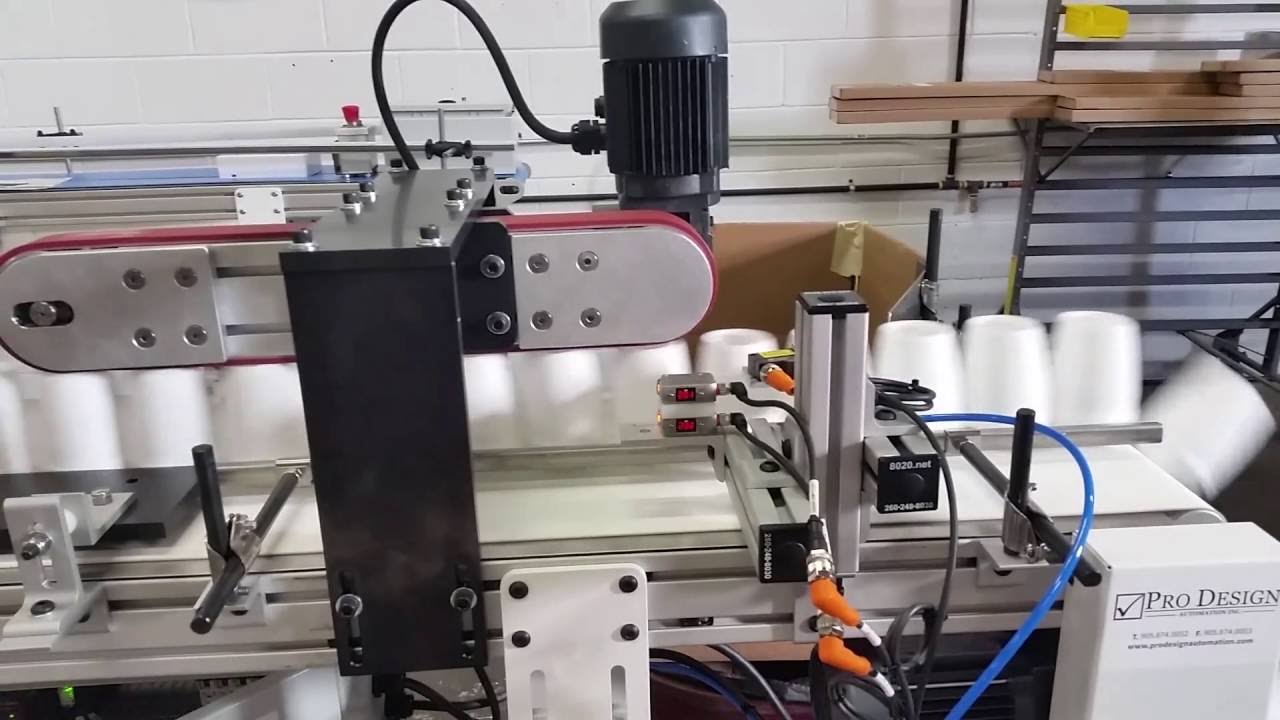 45' conveyor with inspection reject station - YouTube