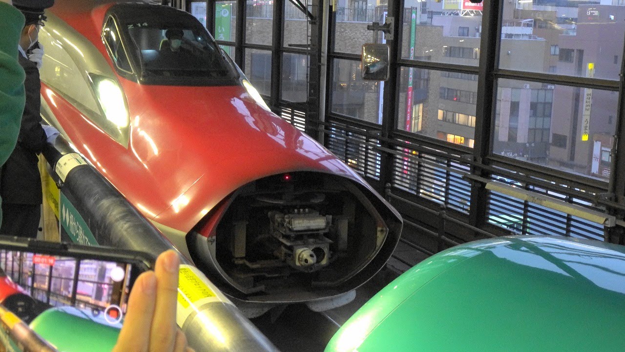 〔4K UHD|cc〕JR東日本・東北新幹線：盛岡駅、E5系『はやぶさ号』+E6系『こまち号』到着連結シーン。 - YouTube