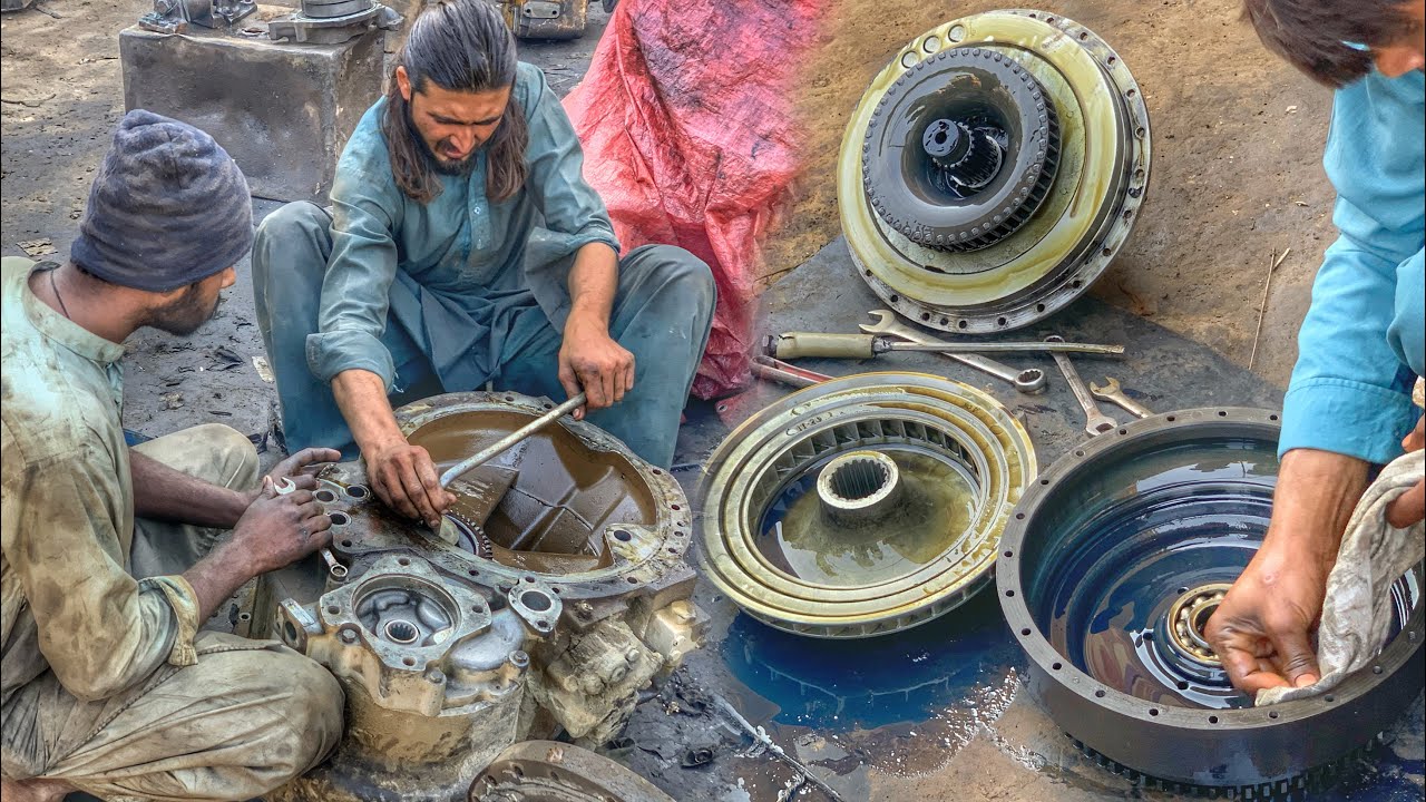 Amazing Restoration of the Caterpillar Wheel Loader Torque CONVERTER ...