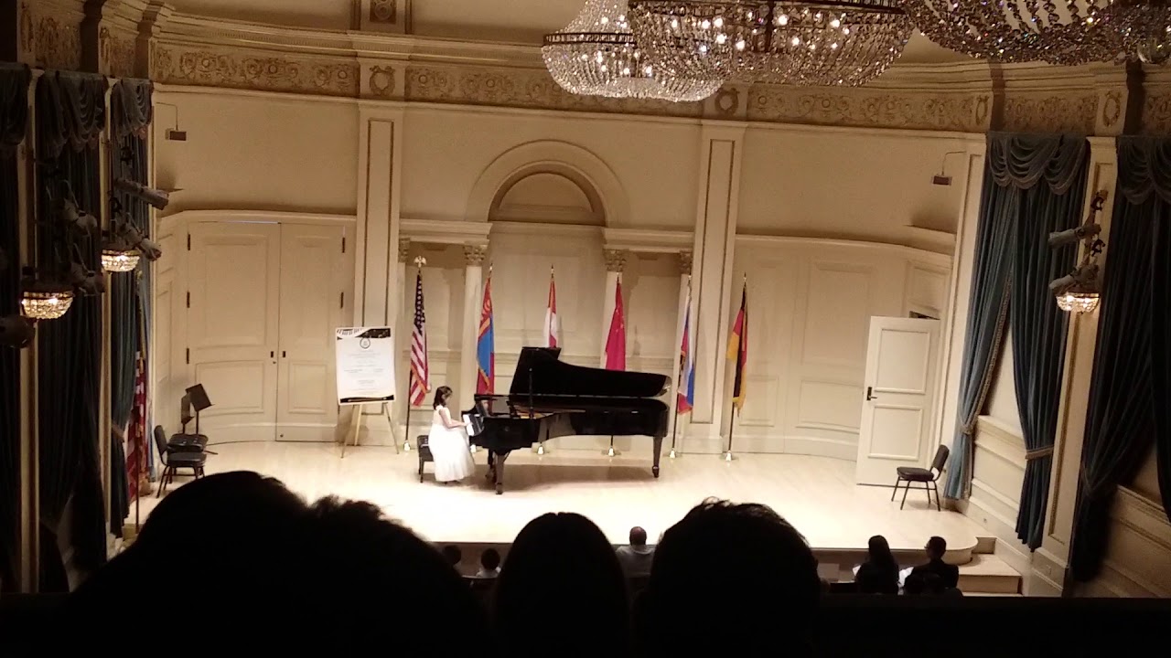 Sharon Xue performing at Carnegie Hall in June, 2019 - YouTube
