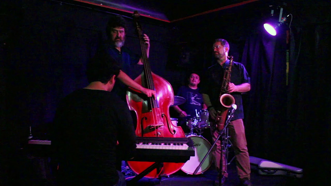 Tim Mayer Quartet Easy Living - YouTube