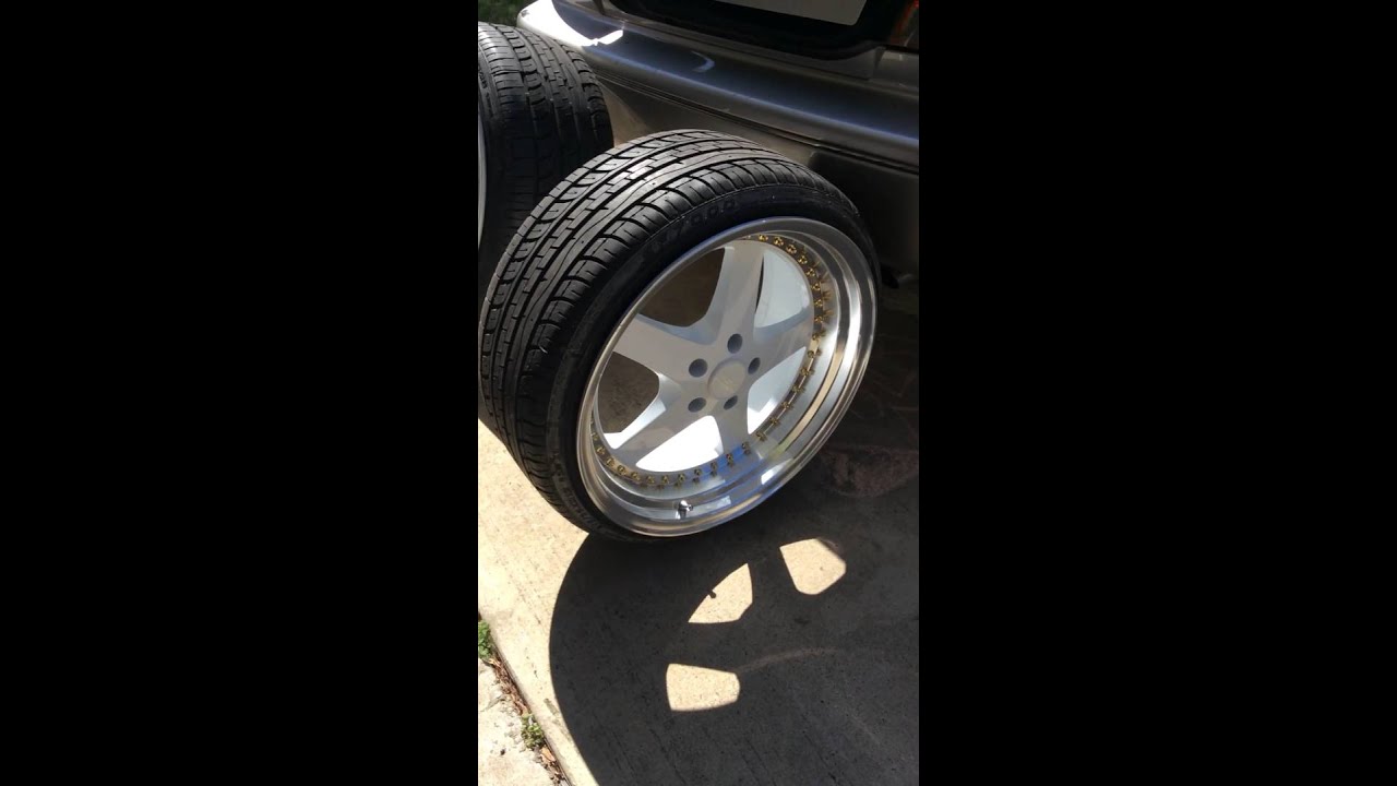 19x9.5 stretch 215/35 - YouTube