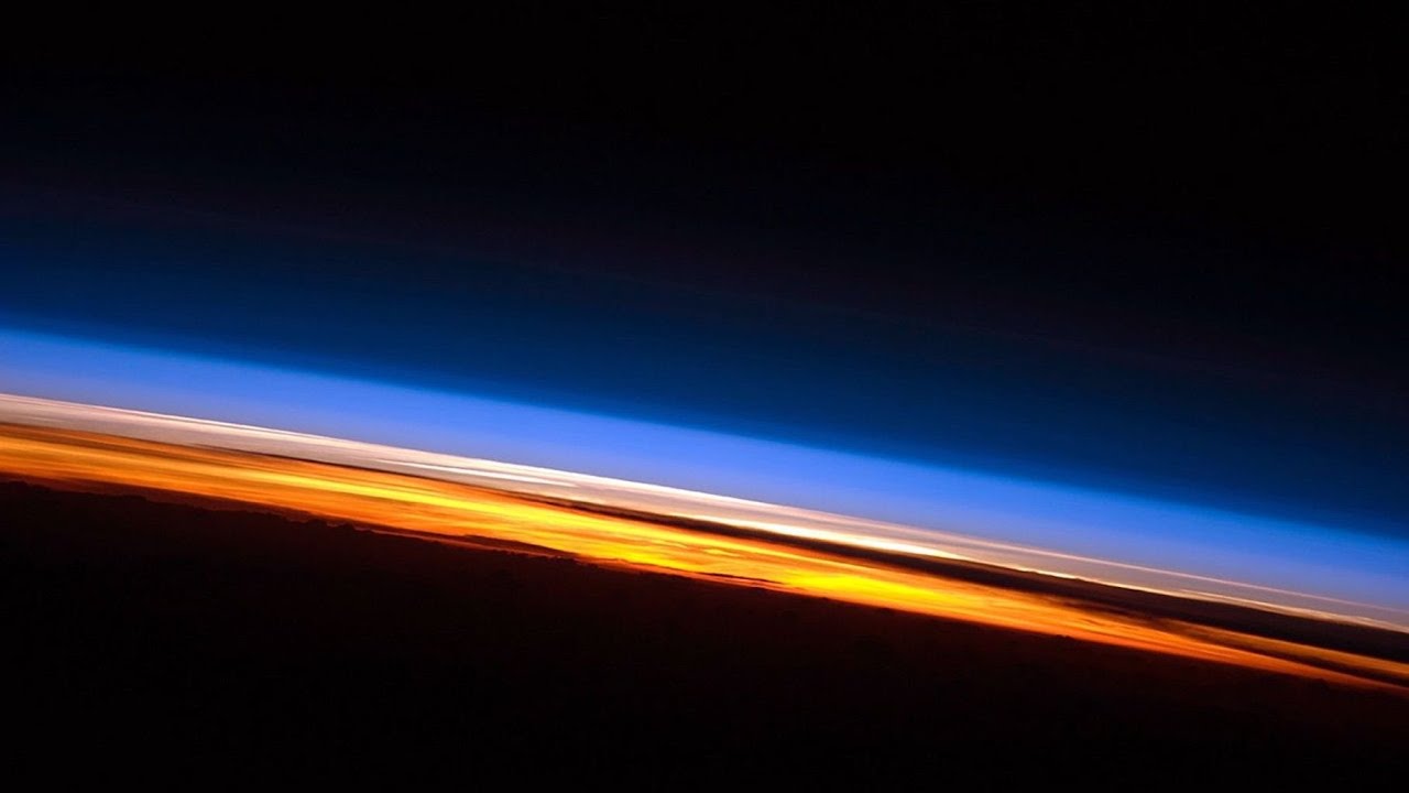 Where the Sky Ends and Space Begins: Kármán Line - YouTube