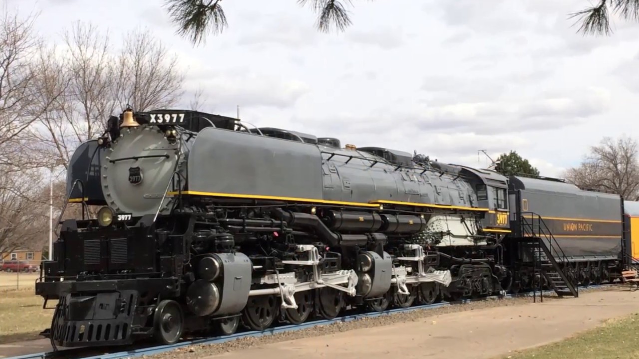 Lionmaster Challenger - YouTube